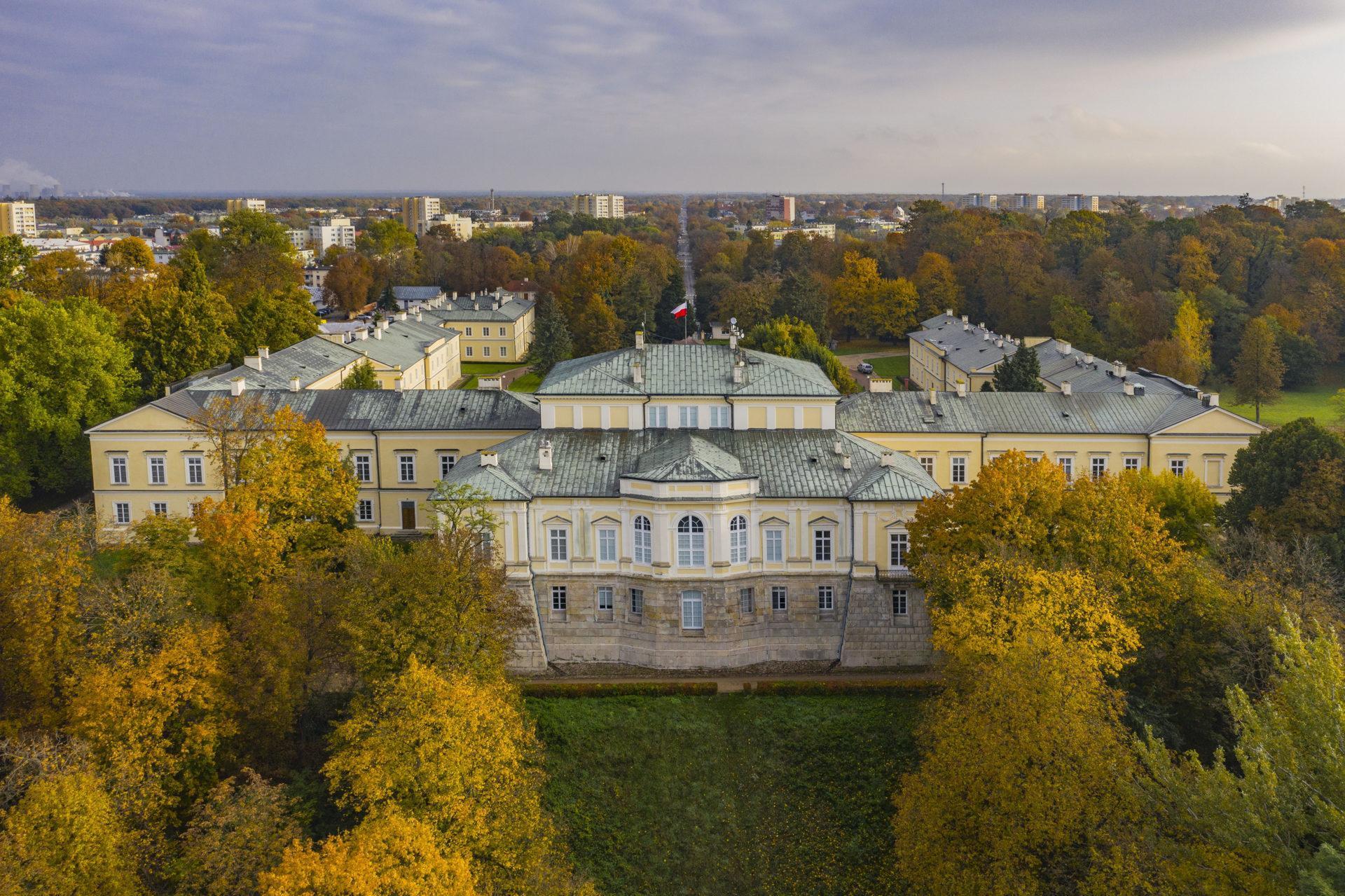 Puławy – zespół pałacowo-parkowy | Spotkania z Zabytkami